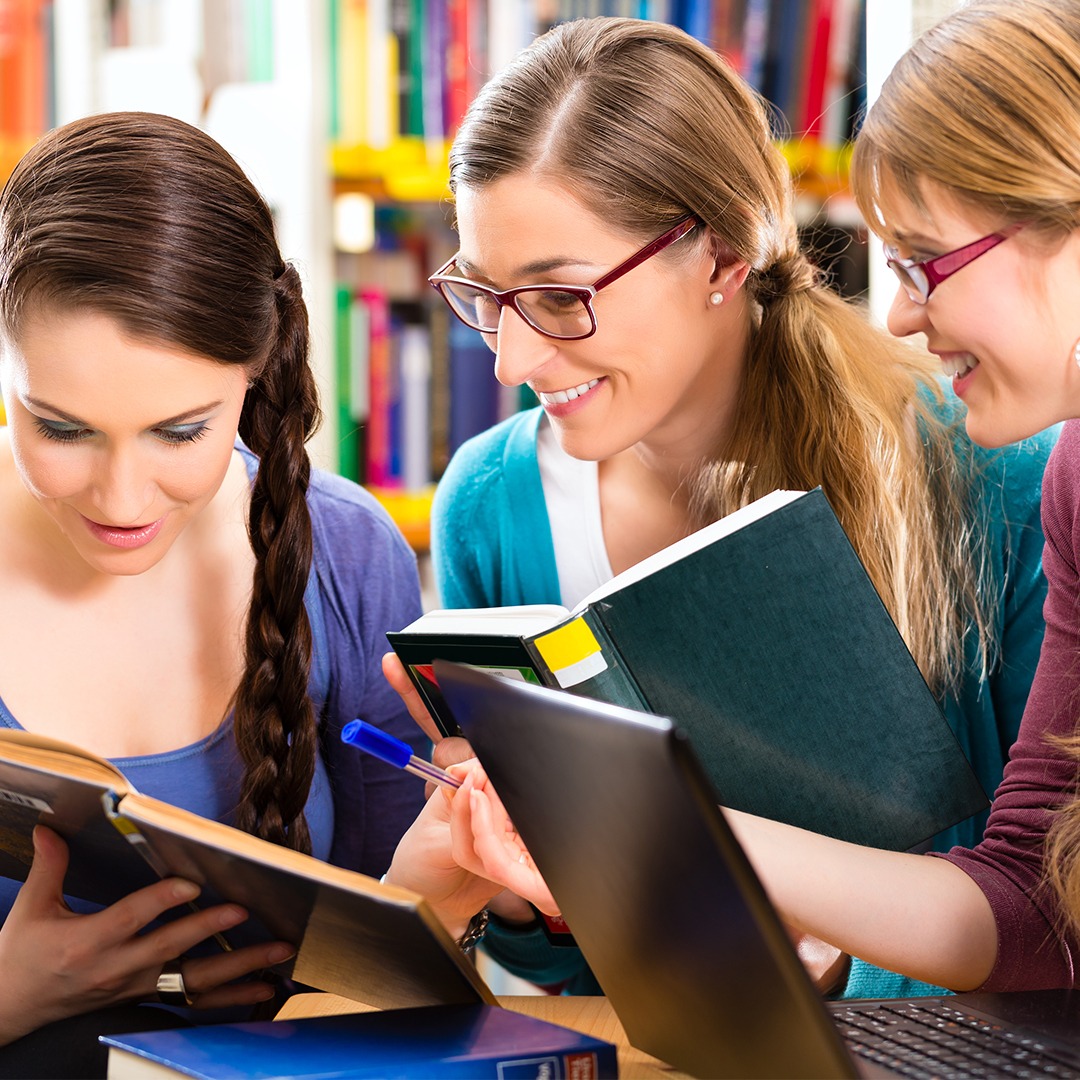 Câte ore de citit pe săptămână îți prelungesc viața? - Blog Bookzone.ro